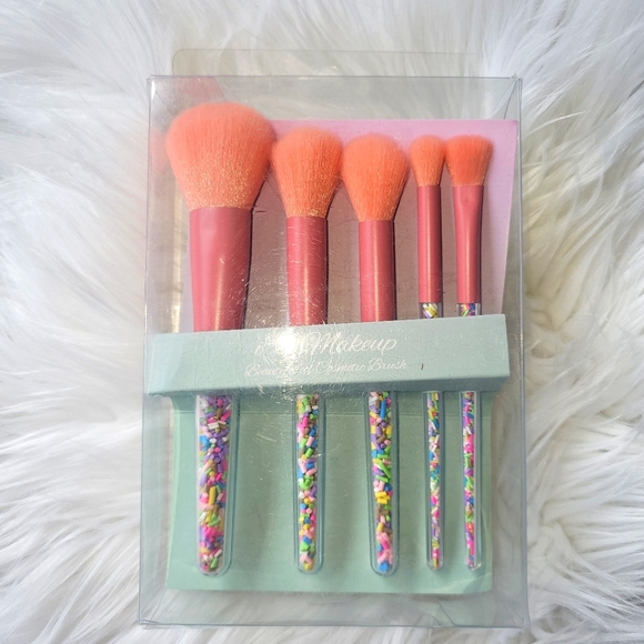 Makeup | Nwt Pink With Multi Color Sprinkles Makeup Brush Boxed Set ...
